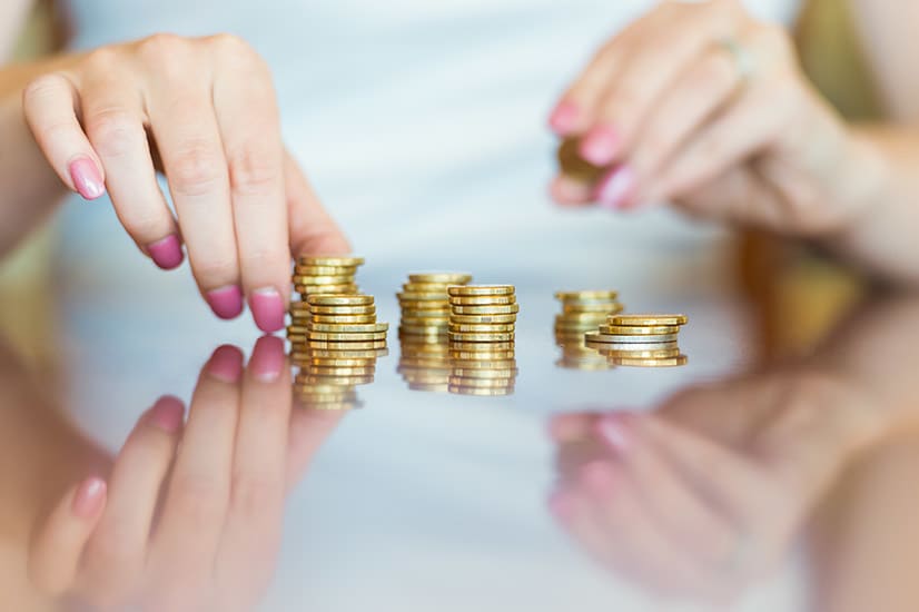 Tariffs drive superannuation returns down in February - Super Review