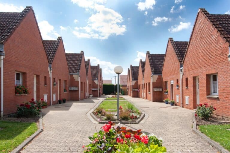 Family home rethink sharpens focus on super gaps - Super Review